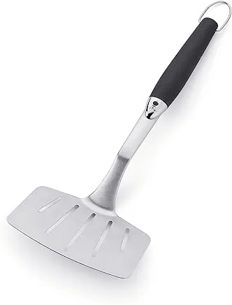 4 Best Burger Spatulas : Our Guide to Burger Flipping